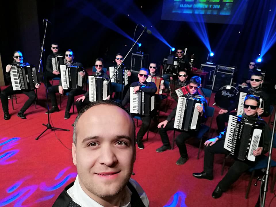Orkestar harmonika osvaja nagrade i publiku - Novosti Plus