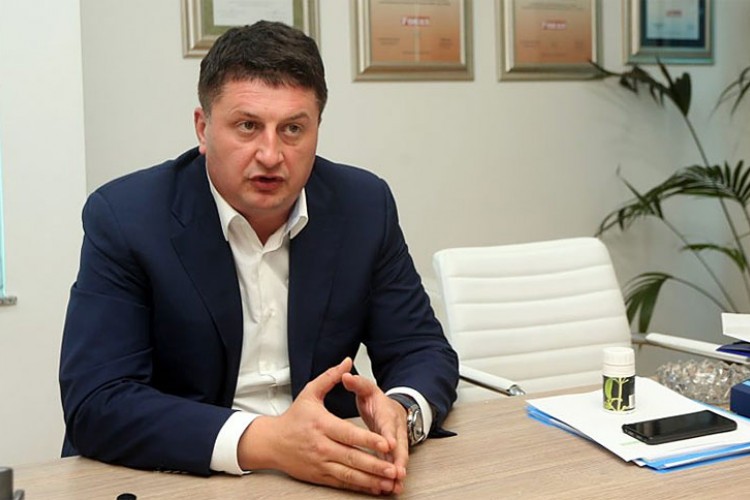 Radović odgovara Cvijanovićevoj “Zašto SNSD ne objasni gdje im je ...