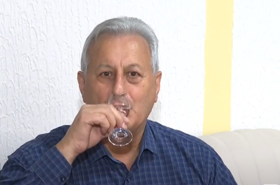 Rade Banjanin slavi rođendan 29. februara